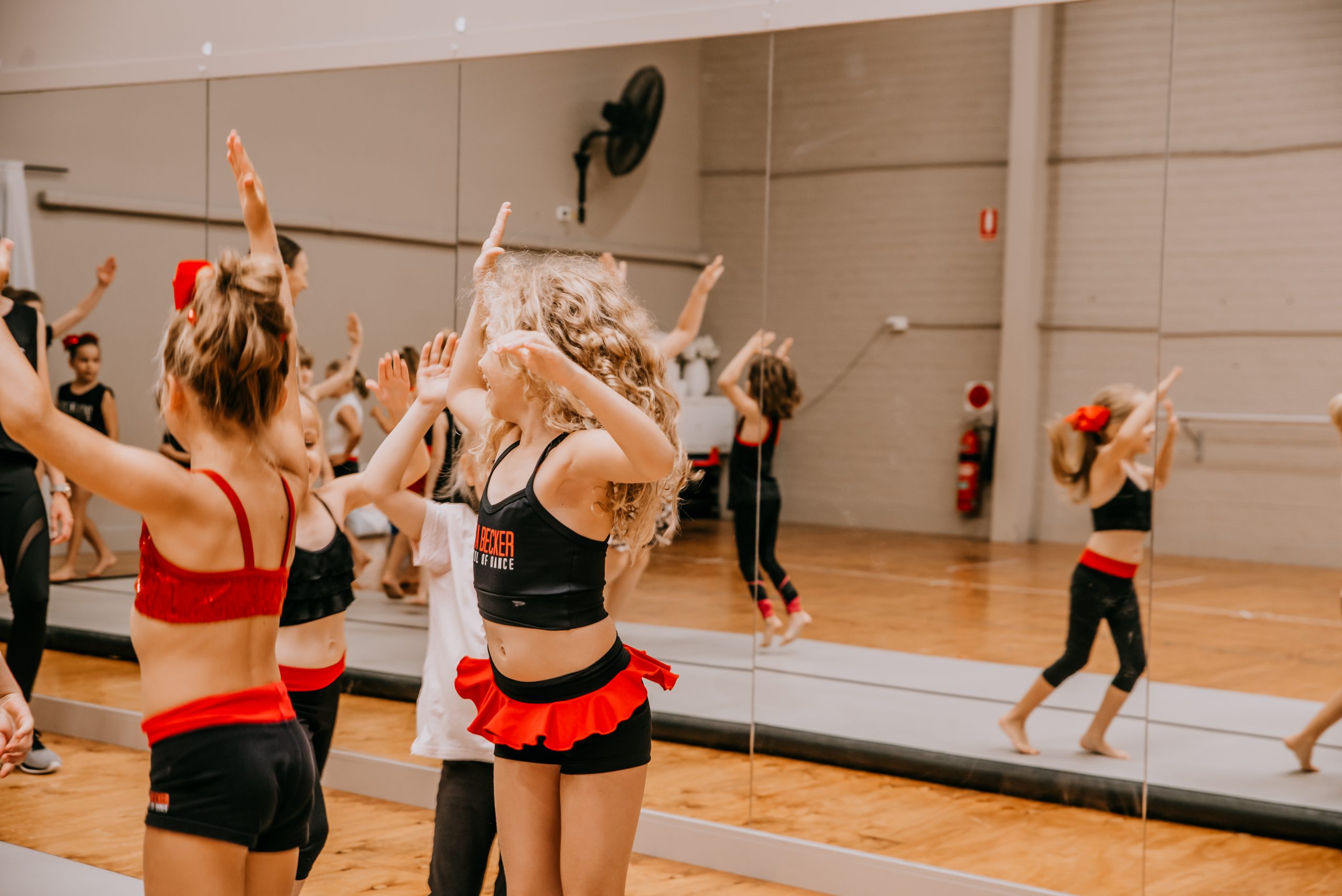 Home | Tara Becker School of Dance